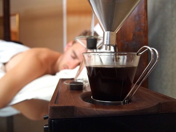Coffee-Making Alarm Clock: Wake Up with a Fresh-Brewed Cup | Gadgets ...