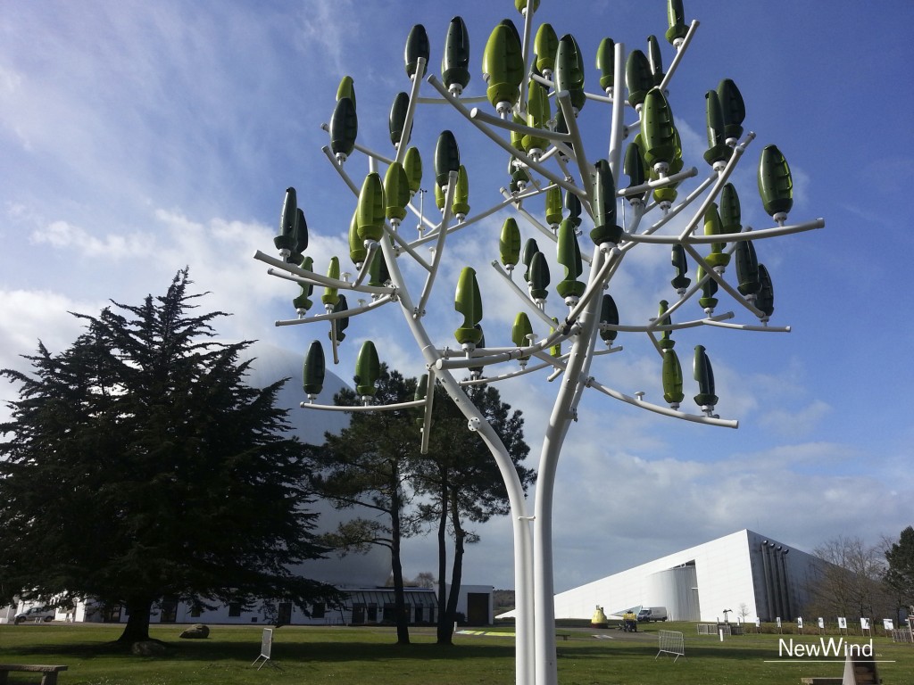 A Leaf on the Wind: Urban Turbines Look Like Artful Trees | Gadgets ...