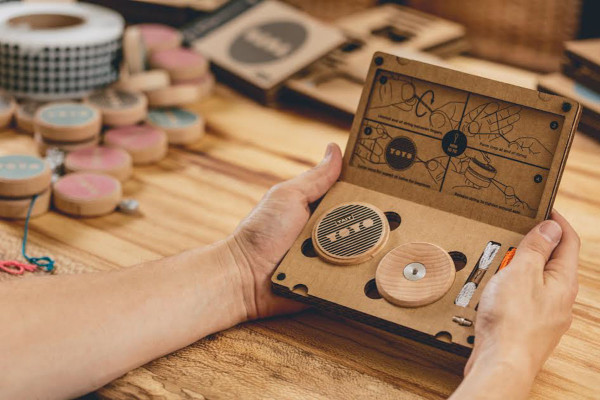 Sling-Slang: The Slick DIY Wooden Yo-Yo For Grown-Ups | Gadgets ...