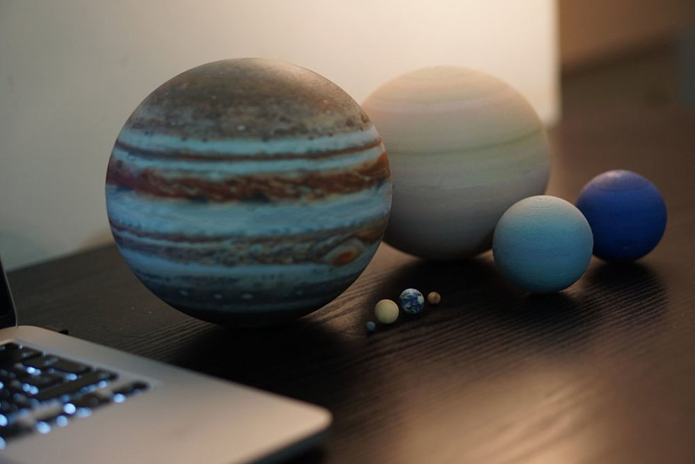 Micro-Planets: 3D-Printed Cosmos Collections for Desktops | Gadgets ...